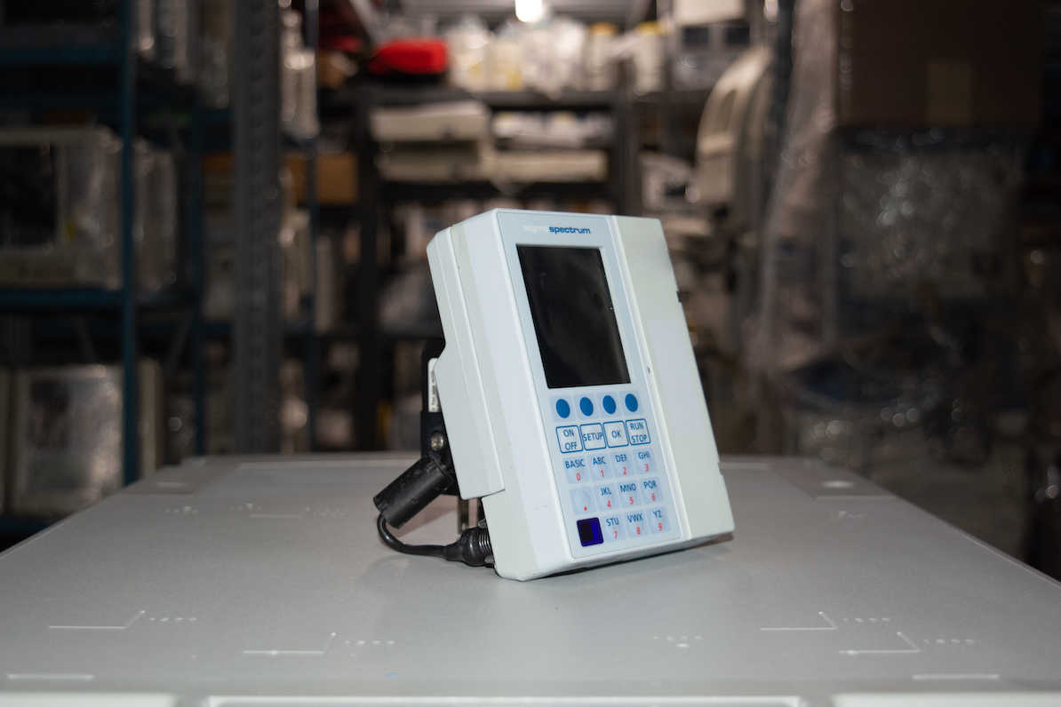 Hospira Plum 360 VS Baxter Sigma Spectrum Infusion Pump