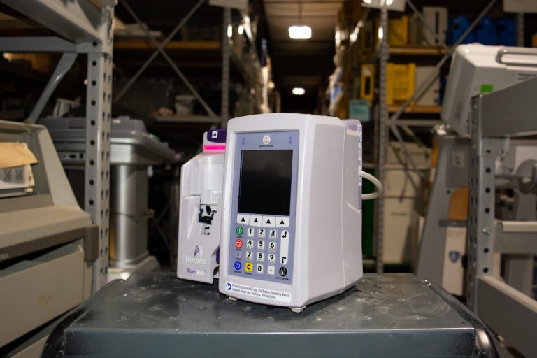 Hospira Plum 360 VS Baxter Sigma Spectrum Infusion Pump
